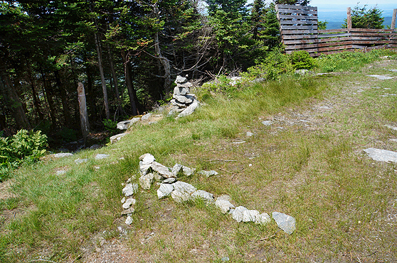 Hike Mount Ellen Warren Vermont 4000 footers 4,083 feet Hiking mt ellen