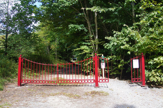Hiking Equinox Mountain, Manchester Vermont VT, New England Hundred ...