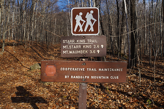 Hike Mount Starr King 3,907 feet Starr King Trail Jefferson NH New ...